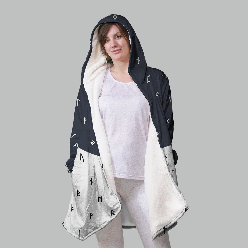 Women – Tagged "cloak" – Valhyr